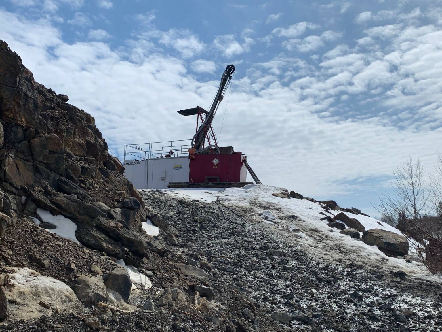 MAGNA MINING REPORTS NEW ASSAY RESULTS FROM CREAN HILL - Magna Mining