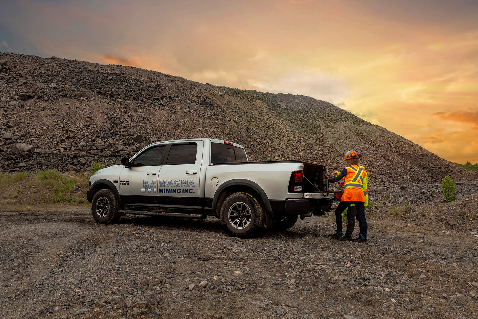 Magna Mining Announces the Signing of a Toll Milling Agreement for the ...